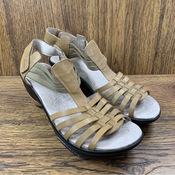 Jambu | Shoes | Jambu Womens Size 1 Sport Wedge Nude Tan Strap Shoe ...